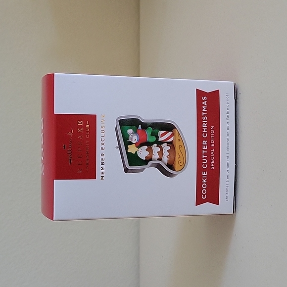 Hallmark | Holiday | Brand New Hallmark 222 Cookie Cutter Christmas ...